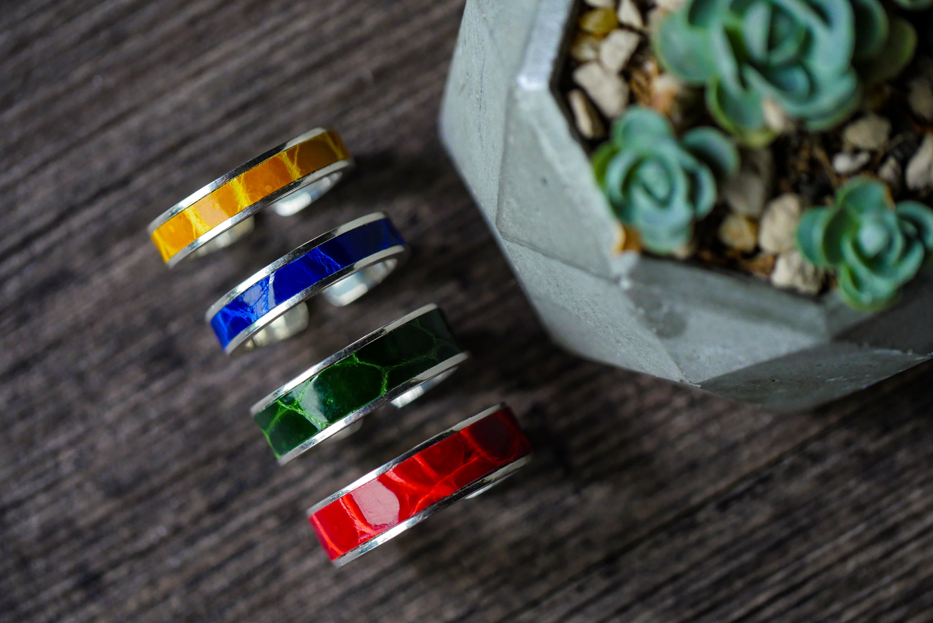 ACCESSORIES – Stone For Gold